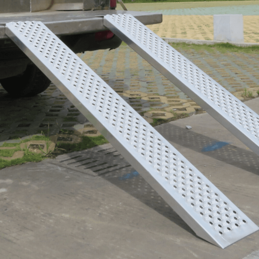 Heeve® 1.5m x 400kg Rigid Aluminium Loading Ramps – Ramp Champ