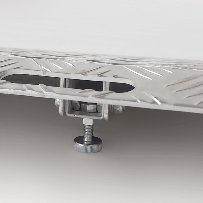 Heeve Aluminium Adjustable Self-Supporting Threshold Ramp – Ramp Champ