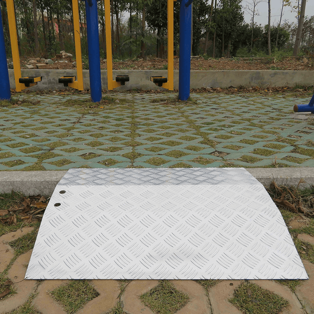 Heeve® 700mm Aluminium Cross Over Pedestrian Bridge Ramp – Ramp Champ