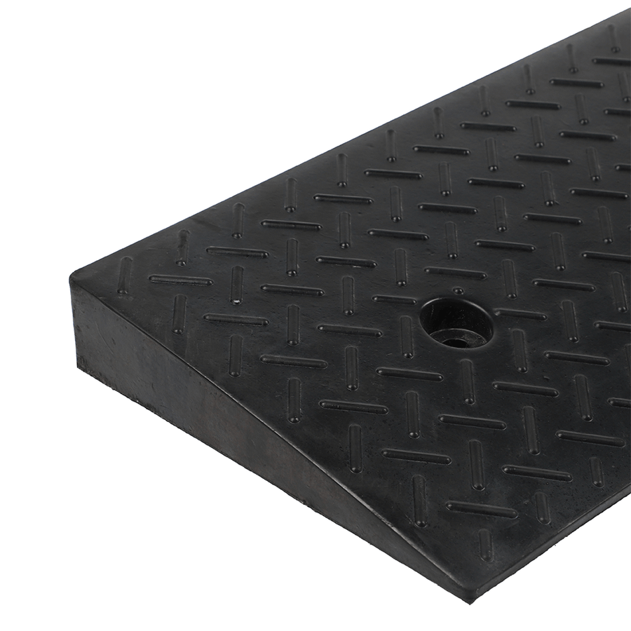Heeve® Heavy-Duty Solid Rubber Ramp for Layback Kerb – Ramp Champ