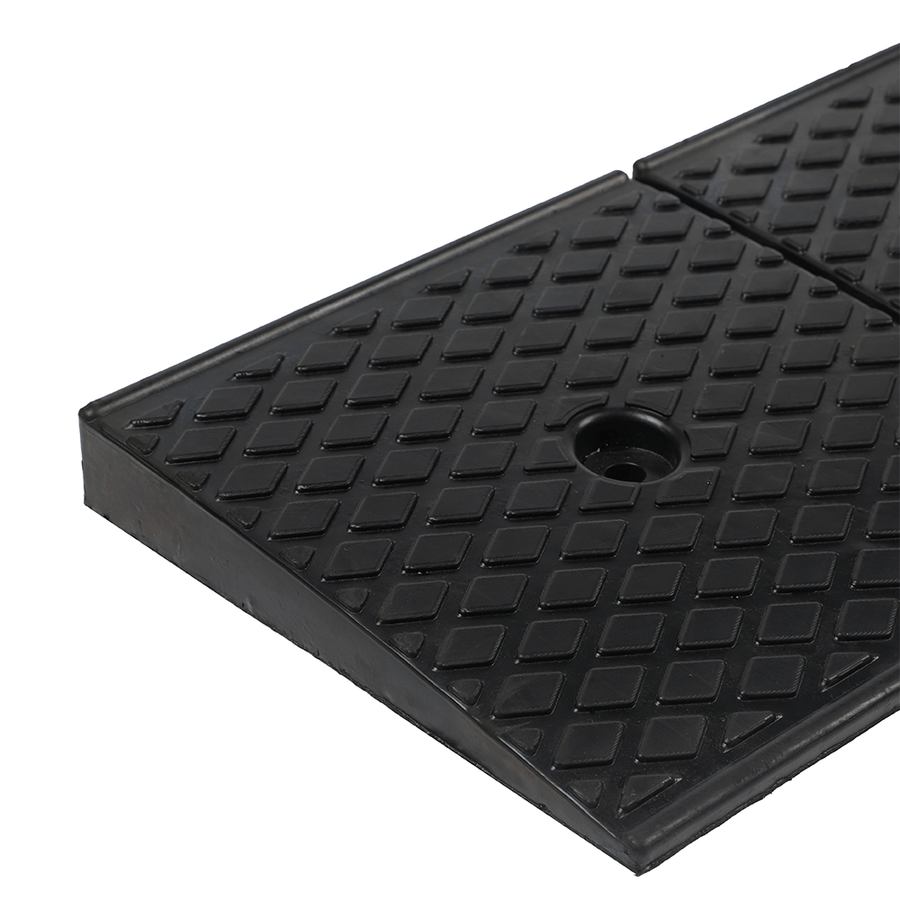 Heeve® Heavy-Duty Solid Rubber Ramp for Layback Kerb – Ramp Champ