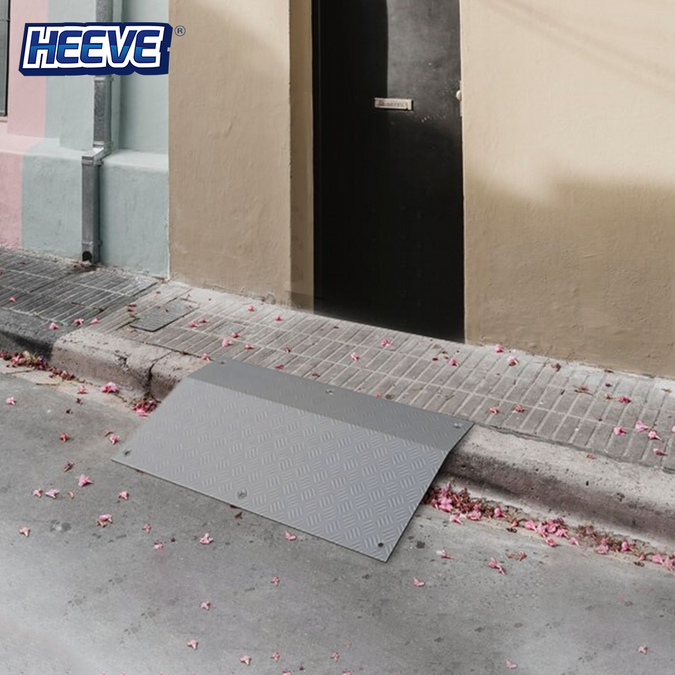 Heeve Galvanised Steel Driveway Kerb Plate - 415mm x 800mm – Ramp Champ