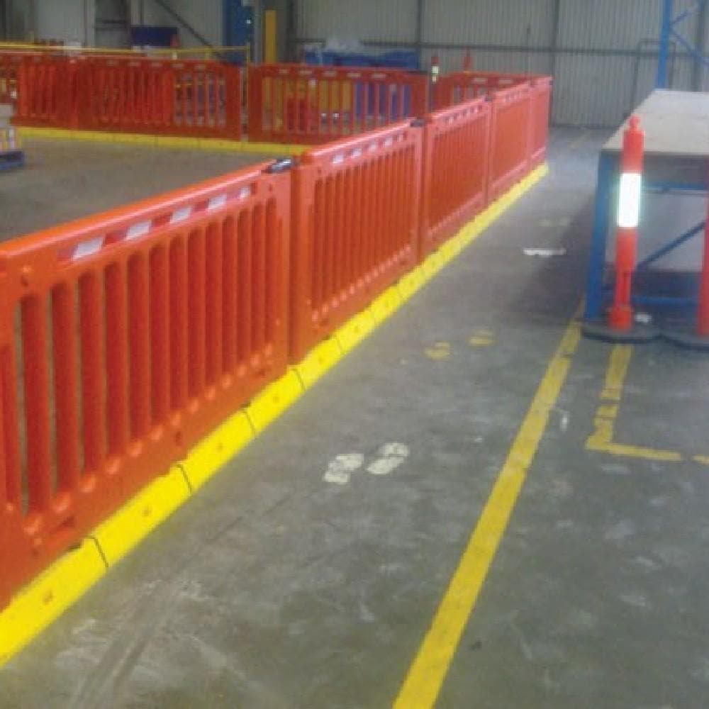 Barrier Group Menni-Q Modular Pedestrian Separation Fence – Ramp Champ