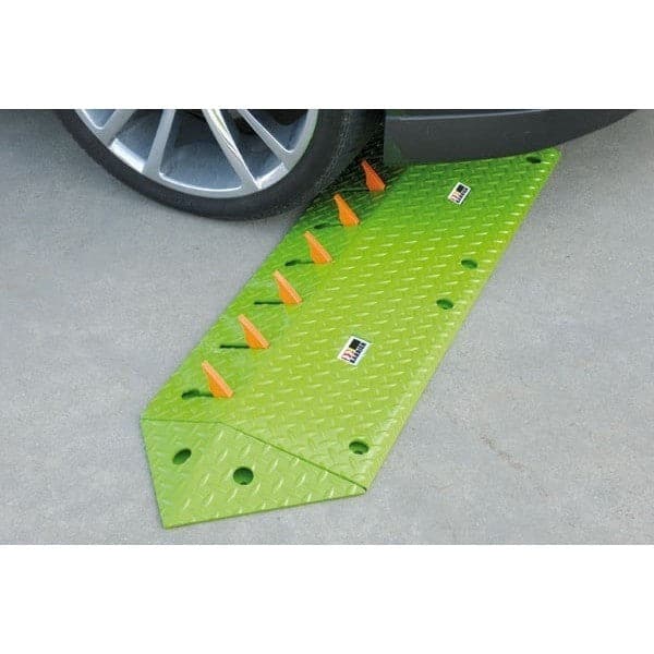 Barrier Group Blade Runner One Way Access Road Spikes – Ramp Champ